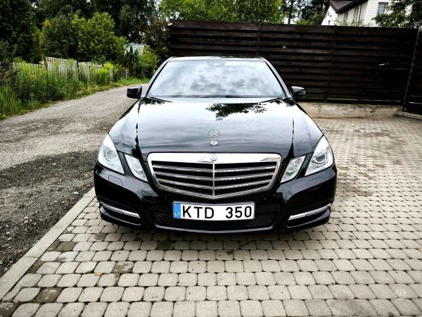 Melns Mercedes-Benz E 350 2011 Viļņa, ar dzinēja tilpumu 2.99 L un nobraukumu 345 tūkst. km par 5750 €, foto 3 vietnē AUTOMOTO.COM.LV