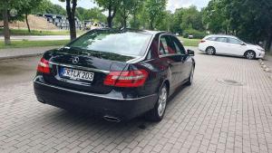 Черный Мерседес E 350 2011 в Каунас, объемом двигателя 2.99 л и пробегом 385 тыс. км за 5900 €, фото 13 на AUTOMOTO.COM.LV
