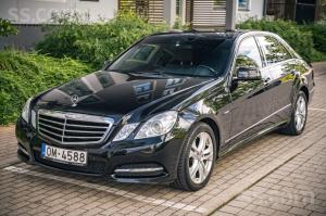 Черный Мерседес E 350 2011 в Рига, объемом двигателя 3.00 л и пробегом 0 тыс. км за 7990 €, фото  на AUTOMOTO.COM.LV