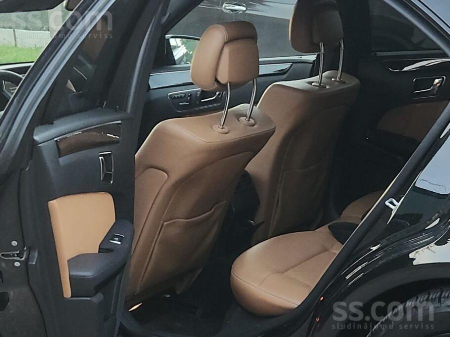 Black Mercedes-Benz E 350 2011 in Daugavpils, with an engine capacity of 3.00 L and mileage of 385 thousand km for 6750 €, photo 10 on AUTOMOTO.COM.LV