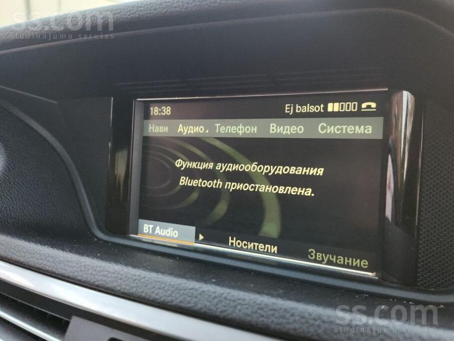 Black Mercedes-Benz E 350 2011 in Daugavpils, with an engine capacity of 3.00 L and mileage of 385 thousand km for 6750 €, photo 13 on AUTOMOTO.COM.LV