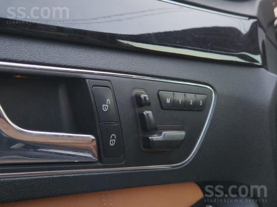 Black Mercedes-Benz E 350 2011 in Daugavpils, with an engine capacity of 3.00 L and mileage of 385 thousand km for 6750 €, photo 16 on AUTOMOTO.COM.LV