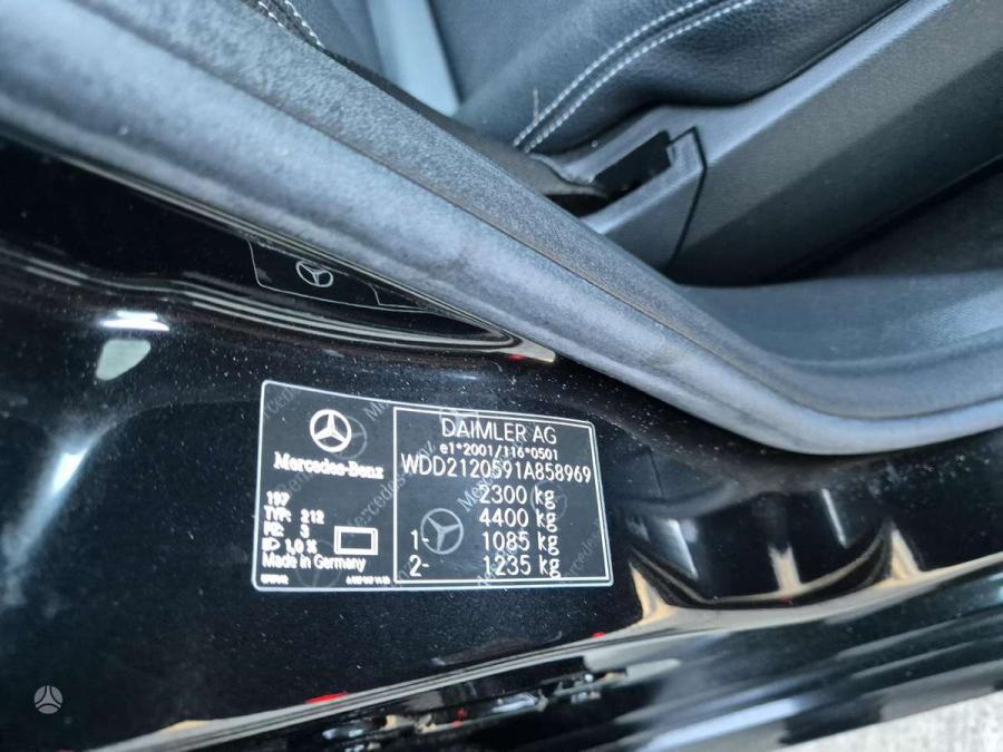 Melns Mercedes-Benz E 350 2014 Utena, ar dzinēja tilpumu 3.50 L un nobraukumu 175 tūkst. km par 11990 €, foto 21 vietnē AUTOMOTO.COM.LV