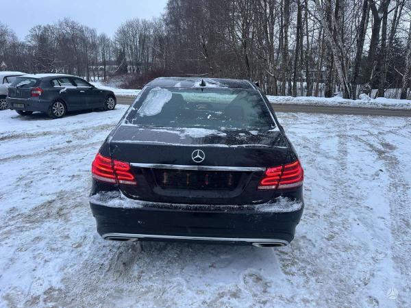 Black Mercedes-Benz E 350 2014 in Vilnius, with an engine capacity of 3.00 L and mileage of 196 thousand km for 9850 €, photo 1 on AUTOMOTO.COM.LV