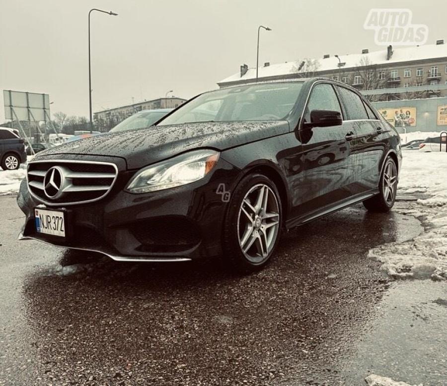Black Mercedes-Benz E 350 2014 in Panevezys, with an engine capacity of 3.50 L and mileage of 190 thousand km for 12999 €, photo 4 on AUTOMOTO.COM.LV