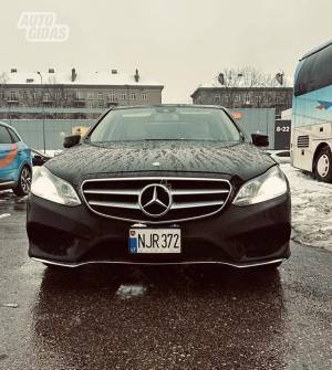 Black Mercedes-Benz E 350 2014 in Panevezys, with an engine capacity of 3.50 L and mileage of 190 thousand km for 12999 €, photo 14 on AUTOMOTO.COM.LV