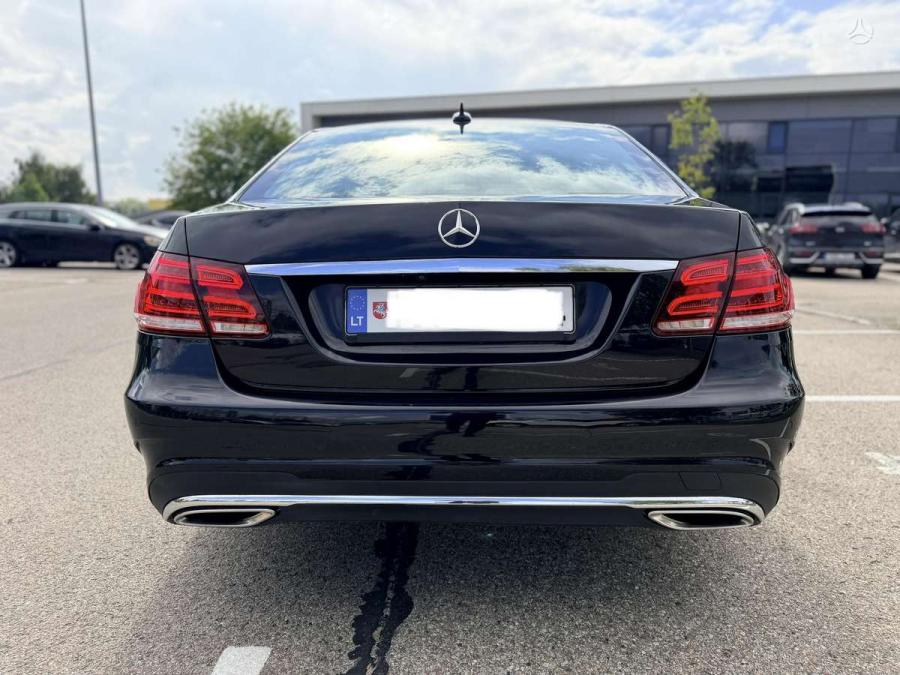 Melns Mercedes-Benz E 350 2014 Viļņa, ar dzinēja tilpumu 2.99 L un nobraukumu 197 tūkst. km par 12200 €, foto 8 vietnē AUTOMOTO.COM.LV