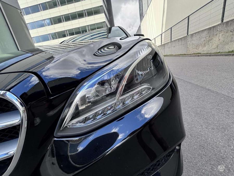 Melns Mercedes-Benz E 350 2014 Viļņa, ar dzinēja tilpumu 3.50 L un nobraukumu 196 tūkst. km par 12500 €, foto 8 vietnē AUTOMOTO.COM.LV