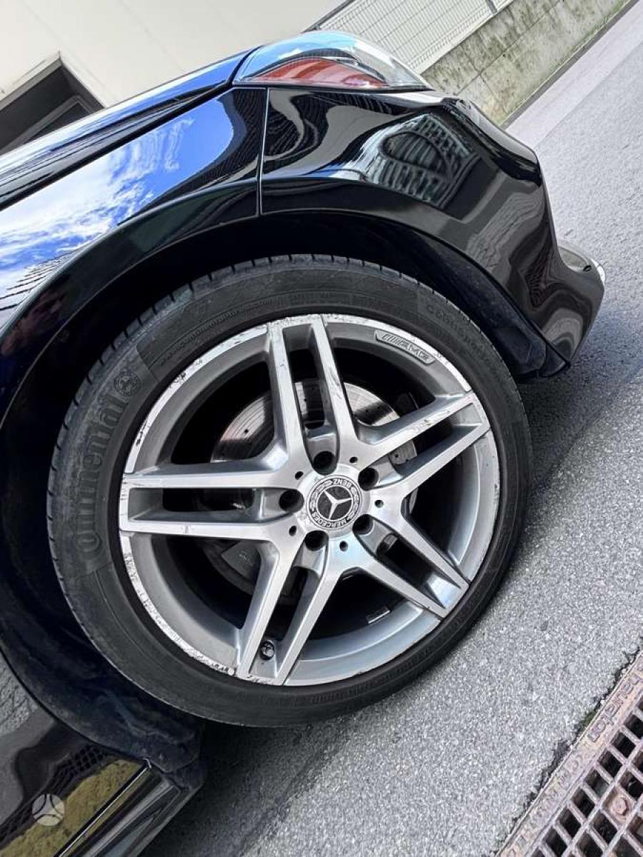 Melns Mercedes-Benz E 350 2014 Viļņa, ar dzinēja tilpumu 3.50 L un nobraukumu 196 tūkst. km par 12500 €, foto 10 vietnē AUTOMOTO.COM.LV