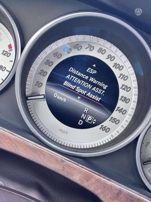 Melns Mercedes-Benz E 350 2014 Viļņa, ar dzinēja tilpumu 3.50 L un nobraukumu 196 tūkst. km par 12500 €, foto 16 vietnē AUTOMOTO.COM.LV
