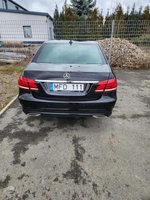Melns Mercedes-Benz E 350 2015 Šauļi, ar dzinēja tilpumu 2.99 L un nobraukumu 265 tūkst. km par 12500 €, foto 10 vietnē AUTOMOTO.COM.LV