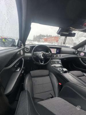 Melns Mercedes-Benz E 350 2016 Viļņa, ar dzinēja tilpumu 2.99 L un nobraukumu 173 tūkst. km par 10500 €, foto 9 vietnē AUTOMOTO.COM.LV