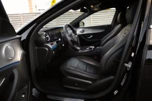 Black Mercedes-Benz E 350 2016 in Jelgava, with an engine capacity of 2.00 L and mileage of 246 thousand km for 21900 €, photo 16 on AUTOMOTO.COM.LV