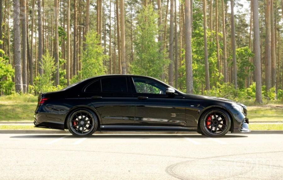 Melns Mercedes-Benz E 350 2016 Rīga, ar dzinēja tilpumu 2.00 L un nobraukumu 208 tūkst. km par 25990 €, foto 9 vietnē AUTOMOTO.COM.LV
