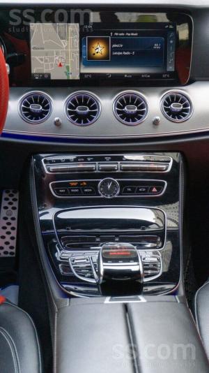 Melns Mercedes-Benz E 350 2016 Rīga, ar dzinēja tilpumu 2.00 L un nobraukumu 208 tūkst. km par 25990 €, foto 13 vietnē AUTOMOTO.COM.LV