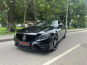 Черный Мерседес E 350 2016 в Ионава, объемом двигателя 2.99 л и пробегом 370 тыс. км за 18850 €, фото  на AUTOMOTO.COM.LV