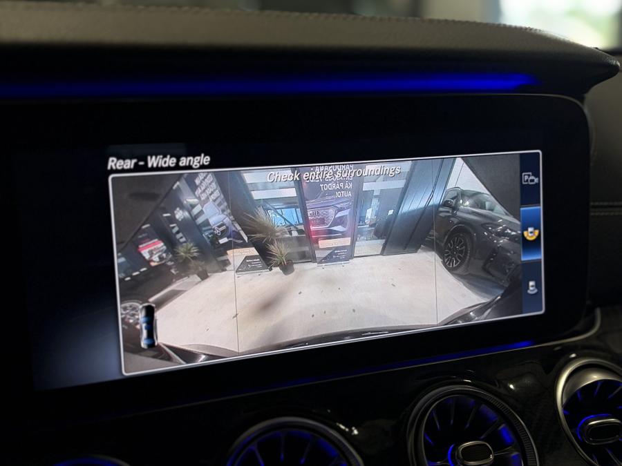 Черный Мерседес E 350 2016 в Рига, объемом двигателя 2.00 л и пробегом 150 тыс. км за 18900 €, фото 16 на AUTOMOTO.COM.LV