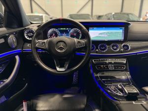 Черный Мерседес E 350 2016 в Рига, объемом двигателя 2.00 л и пробегом 150 тыс. км за 18900 €, фото 21 на AUTOMOTO.COM.LV