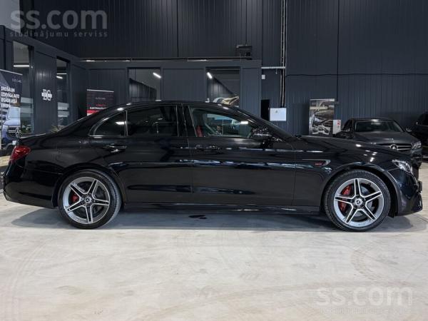Melns Mercedes-Benz E 350 2016 Rīga, ar dzinēja tilpumu 2.00 L un nobraukumu 150 tūkst. km par 18900 €, foto 3 vietnē AUTOMOTO.COM.LV