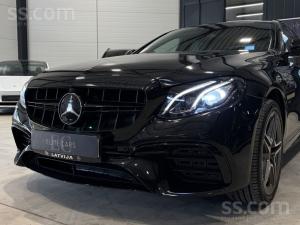 Черный Мерседес E 350 2016 в Рига, объемом двигателя 2.00 л и пробегом 150 тыс. км за 18900 €, фото 31 на AUTOMOTO.COM.LV