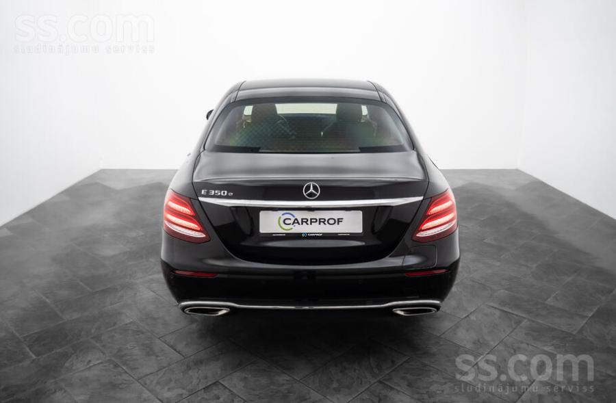 Melns Mercedes-Benz E 350 2017 Tallina, ar dzinēja tilpumu 2.00 L un nobraukumu 116 tūkst. km par 21999 €, foto 5 vietnē AUTOMOTO.COM.LV