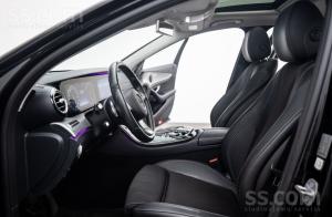 Melns Mercedes-Benz E 350 2017 Tallina, ar dzinēja tilpumu 2.00 L un nobraukumu 116 tūkst. km par 21999 €, foto 7 vietnē AUTOMOTO.COM.LV