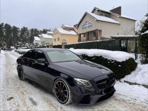 Melns Mercedes-Benz E 350 2017 Viļņa, ar dzinēja tilpumu 2.99 L un nobraukumu 168 tūkst. km par 21400 €, foto  vietnē AUTOMOTO.COM.LV