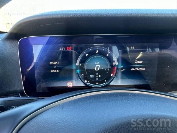 Melns Mercedes-Benz E 350 2017 Rīga, ar dzinēja tilpumu 3.00 L un nobraukumu 240 tūkst. km par 22900 €, foto 7 vietnē AUTOMOTO.COM.LV