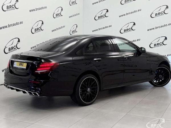 Black Mercedes-Benz E 350 2017 in Vilnius, with an engine capacity of 1.99 L and mileage of 154 thousand km for 20900 €, photo 3 on AUTOMOTO.COM.LV