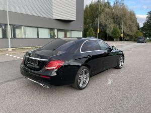 Melns Mercedes-Benz E 350 2018 Pērnava, ar dzinēja tilpumu 0.00 L un nobraukumu 146 tūkst. km par 21900 €, foto 3 vietnē AUTOMOTO.COM.LV
