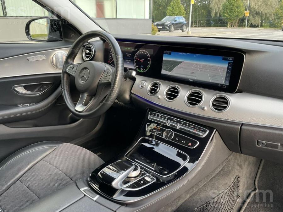 Melns Mercedes-Benz E 350 2018 Tallina, ar dzinēja tilpumu 2.00 L un nobraukumu 146 tūkst. km par 20900 €, foto 18 vietnē AUTOMOTO.COM.LV