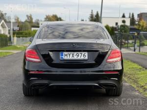 Black Mercedes-Benz E 350 2018 in Valka, with an engine capacity of 2.00 L and mileage of 169 thousand km for 18900 €, photo 7 on AUTOMOTO.COM.LV