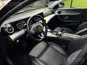Black Mercedes-Benz E 350 2018 in Valka, with an engine capacity of 2.00 L and mileage of 169 thousand km for 18900 €, photo 17 on AUTOMOTO.COM.LV