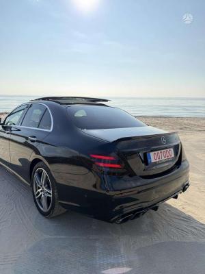 Melns Mercedes-Benz E 350 2020 Klaipėda, ar dzinēja tilpumu 2.00 L un nobraukumu 55 tūkst. km par 34700 €, foto 10 vietnē AUTOMOTO.COM.LV