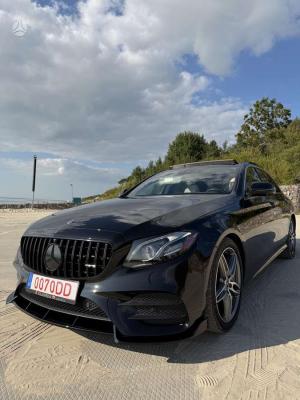Melns Mercedes-Benz E 350 2020 Klaipėda, ar dzinēja tilpumu 2.00 L un nobraukumu 55 tūkst. km par 34700 €, foto 12 vietnē AUTOMOTO.COM.LV