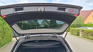 Melns Mercedes-Benz E 350 2009 Plungė, ar dzinēja tilpumu 2.99 L un nobraukumu 277 tūkst. km par 7200 €, foto 18 vietnē AUTOMOTO.COM.LV