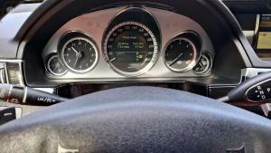 Melns Mercedes-Benz E 350 2009 Plungė, ar dzinēja tilpumu 2.99 L un nobraukumu 277 tūkst. km par 7200 €, foto 21 vietnē AUTOMOTO.COM.LV