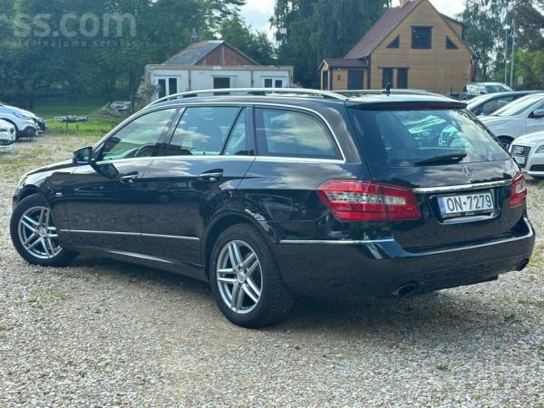 Black Mercedes-Benz E 350 2009 in Kuldiga, with an engine capacity of 3.00 L and mileage of 598 thousand km for 4590 €, photo 4 on AUTOMOTO.COM.LV