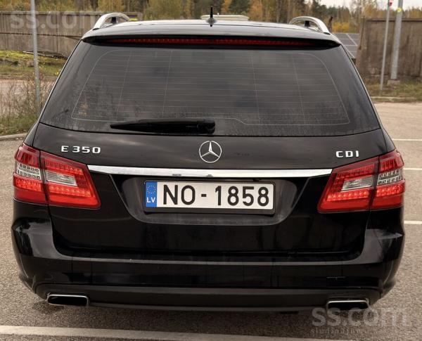 Melns Mercedes-Benz E 350 2009 Daugavpils, ar dzinēja tilpumu 3.00 L un nobraukumu 345 tūkst. km par 8100 €, foto 6 vietnē AUTOMOTO.COM.LV