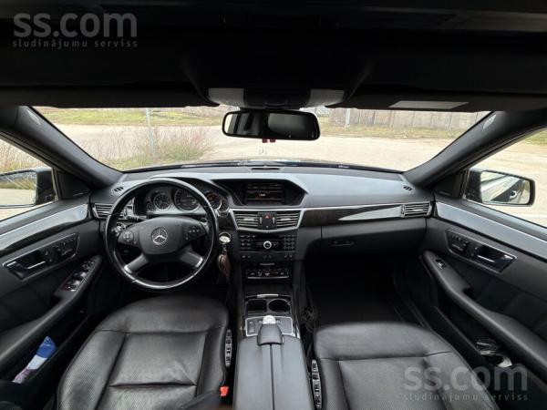 Melns Mercedes-Benz E 350 2009 Daugavpils, ar dzinēja tilpumu 3.00 L un nobraukumu 345 tūkst. km par 8100 €, foto 8 vietnē AUTOMOTO.COM.LV