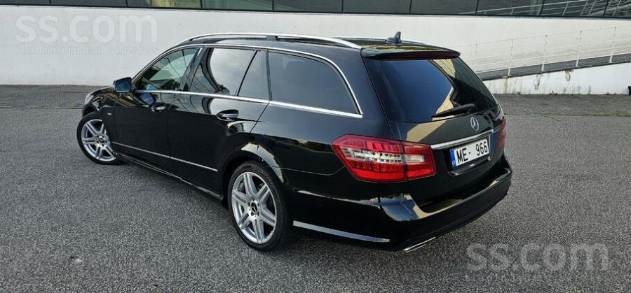 Black Mercedes-Benz E 350 2010 in Riga, with an engine capacity of 3.00 L and mileage of 344 thousand km for 8000 €, photo 6 on AUTOMOTO.COM.LV