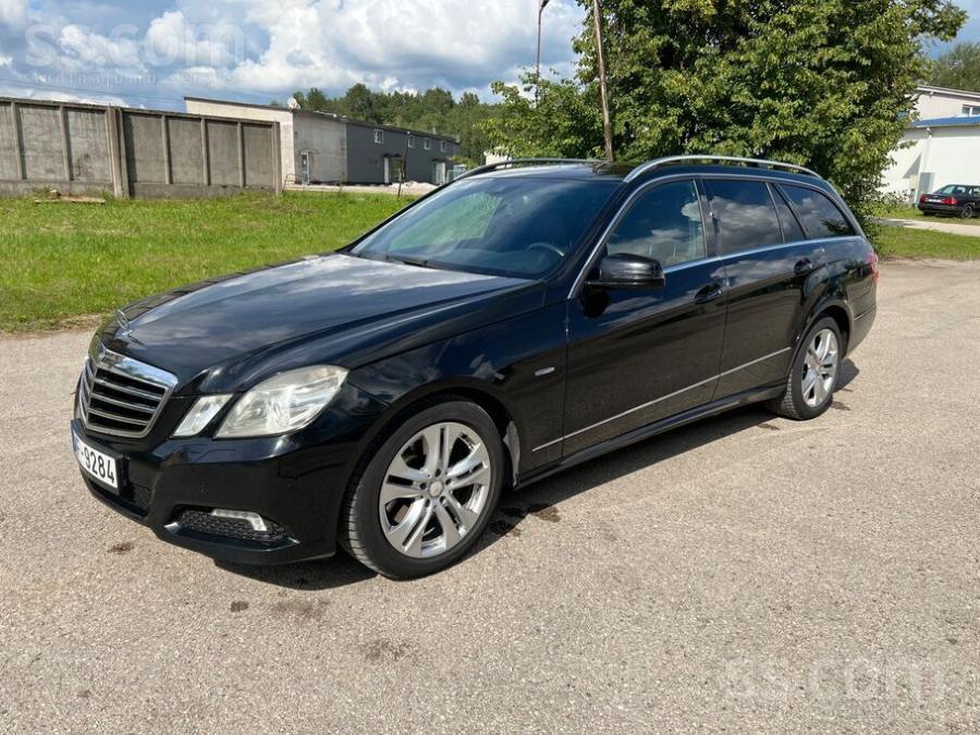 Black Mercedes-Benz E 350 2010 in Aizkraukle, with an engine capacity of 3.00 L and mileage of 277 thousand km for 7000 €, photo 1 on AUTOMOTO.COM.LV
