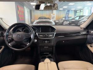 Melns Mercedes-Benz E 350 2010 Klaipėda, ar dzinēja tilpumu 3.00 L un nobraukumu 371 tūkst. km par 9299 €, foto 2 vietnē AUTOMOTO.COM.LV