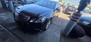 Melns Mercedes-Benz E 350 2010 Raseiniai, ar dzinēja tilpumu 2.99 L un nobraukumu 300 tūkst. km par 4650 €, foto 3 vietnē AUTOMOTO.COM.LV