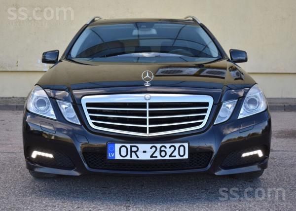 Черный Мерседес E 350 2010 в Талси, объемом двигателя 3.00 л и пробегом 318 тыс. км за 7000 €, фото 4 на AUTOMOTO.COM.LV