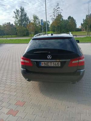 Melns Mercedes-Benz E 350 2010 Šauļi, ar dzinēja tilpumu 2.99 L un nobraukumu 296 tūkst. km par 7100 €, foto 10 vietnē AUTOMOTO.COM.LV