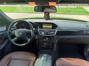 Melns Mercedes-Benz E 350 2010 Šauļi, ar dzinēja tilpumu 2.99 L un nobraukumu 296 tūkst. km par 7100 €, foto 17 vietnē AUTOMOTO.COM.LV