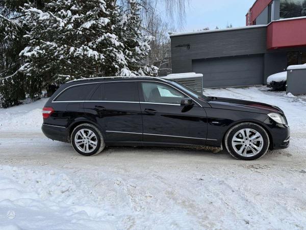 Melns Mercedes-Benz E 350 2011 Viļņa, ar dzinēja tilpumu 3.49 L un nobraukumu 385 tūkst. km par 5750 €, foto 8 vietnē AUTOMOTO.COM.LV