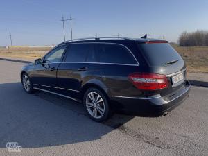 Black Mercedes-Benz E 350 2011 in Panevezys, with an engine capacity of 3.00 L and mileage of 348 thousand km for 7999 €, photo 6 on AUTOMOTO.COM.LV