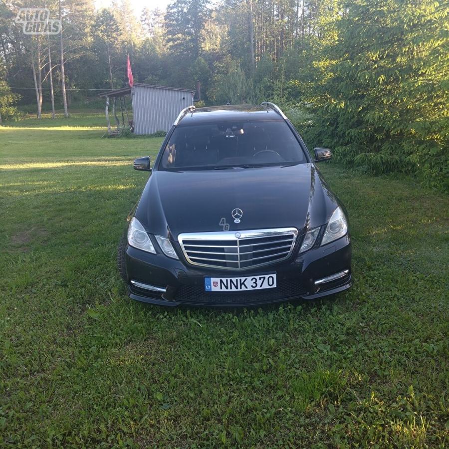 Черный Мерседес E 350 2011 в Алитус, объемом двигателя 3.00 л и пробегом 295 тыс. км за 8000 €, фото 1 на AUTOMOTO.COM.LV